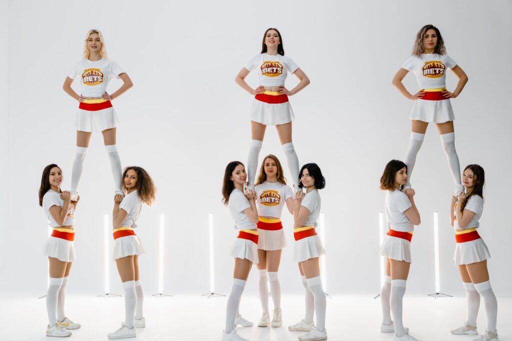 How many calories does cheerleading burn? - Sports | Because we love it ...